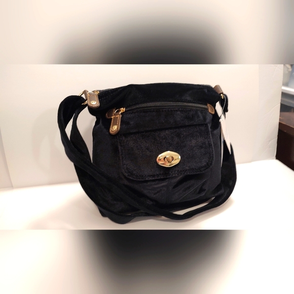Time and Tru | Bags | Time And Tru Naomi Crossbody Velour Purse Black ...